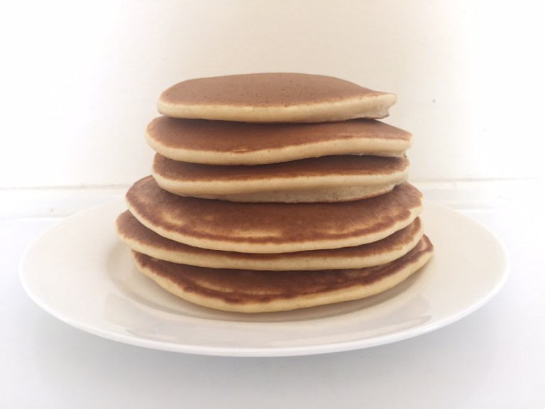 Nigella Lawson’s American Breakfast Pancakes | foodthatserves